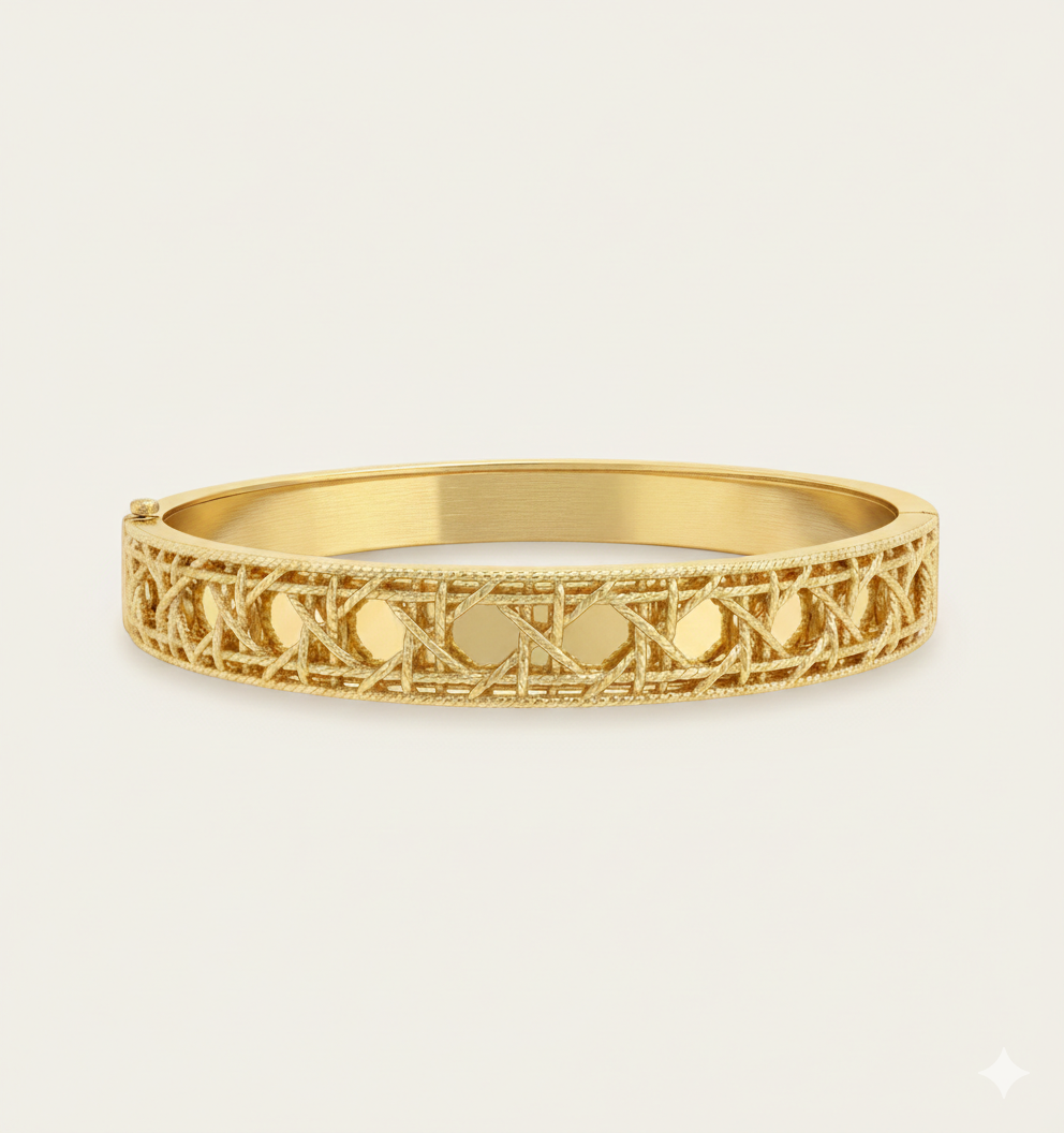 Signature Feel Bangle - The White Jewelry
